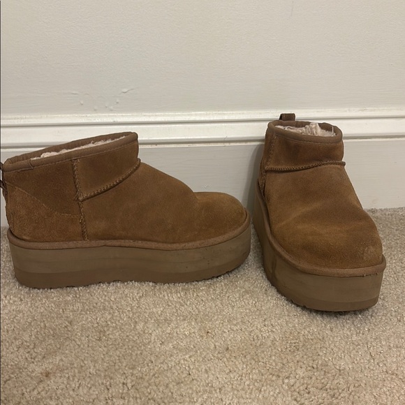 UGG | Shoes | Womens Tan Suede Platform Boots | Poshmark